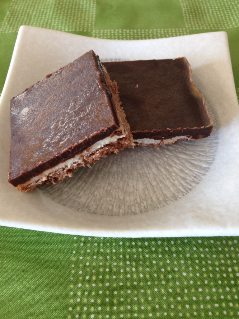 Chocolate peppermint squares | the hungry mum