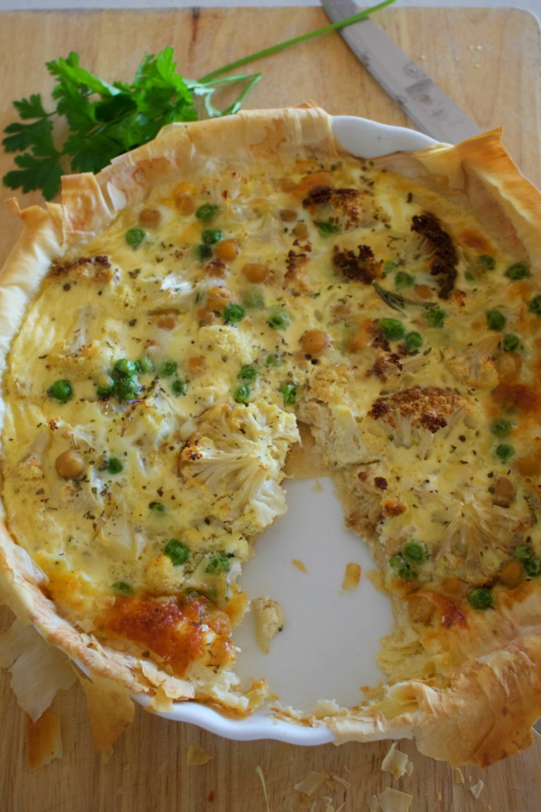 Roasted cauliflower open pie – vegetarian | the hungry mum