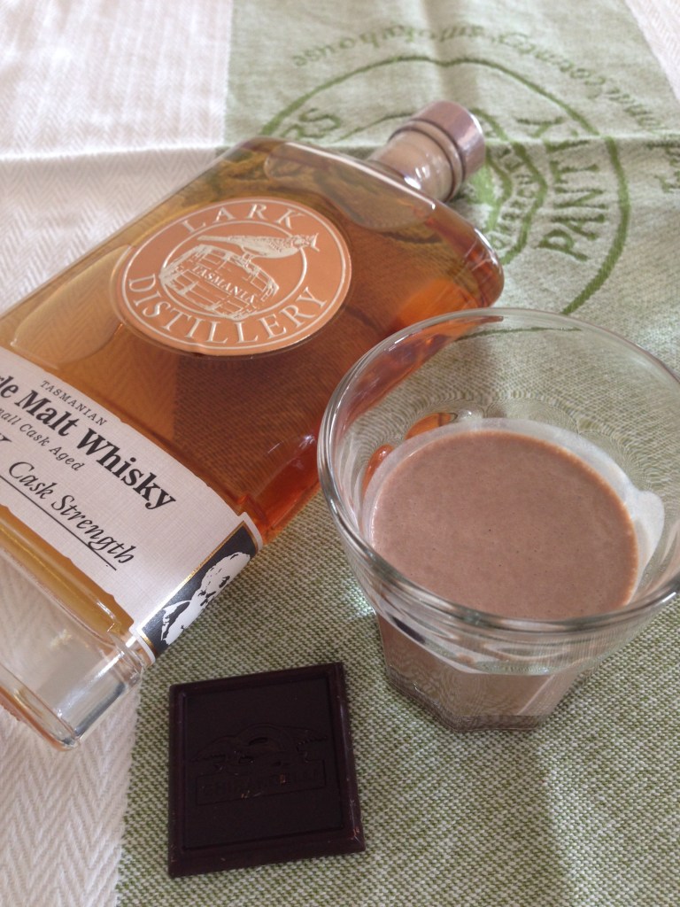 Home-made Baileys – 5 ingredients | the hungry mum