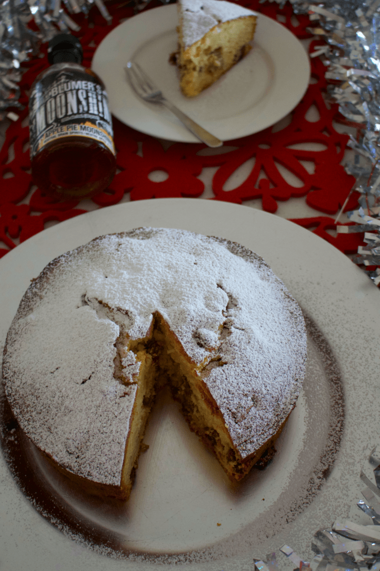 Rum and raisin Christmas spirit cake | the hungry mum